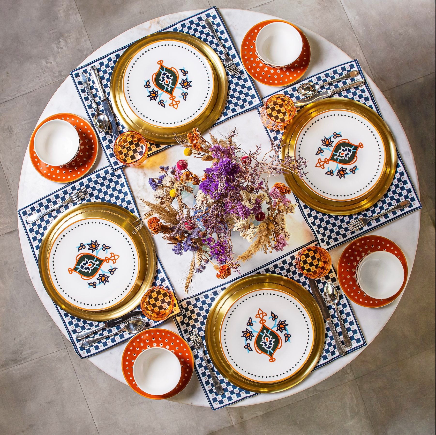 Afnan Collection – Knana